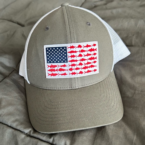 Columbia | Accessories | Columbia Fish Flag Titanium Snapback Cap ...